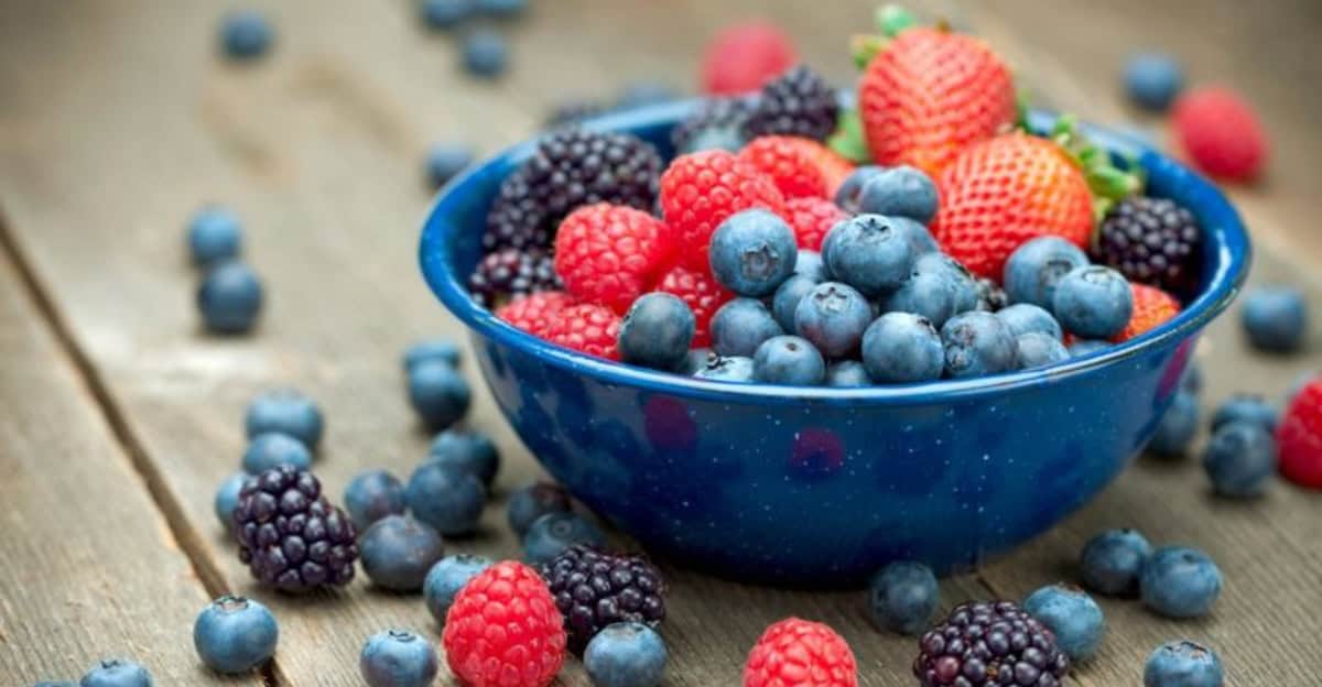 18 Foods You Can Eat Without Gaining Weight And 4 That Fire Up Your ...