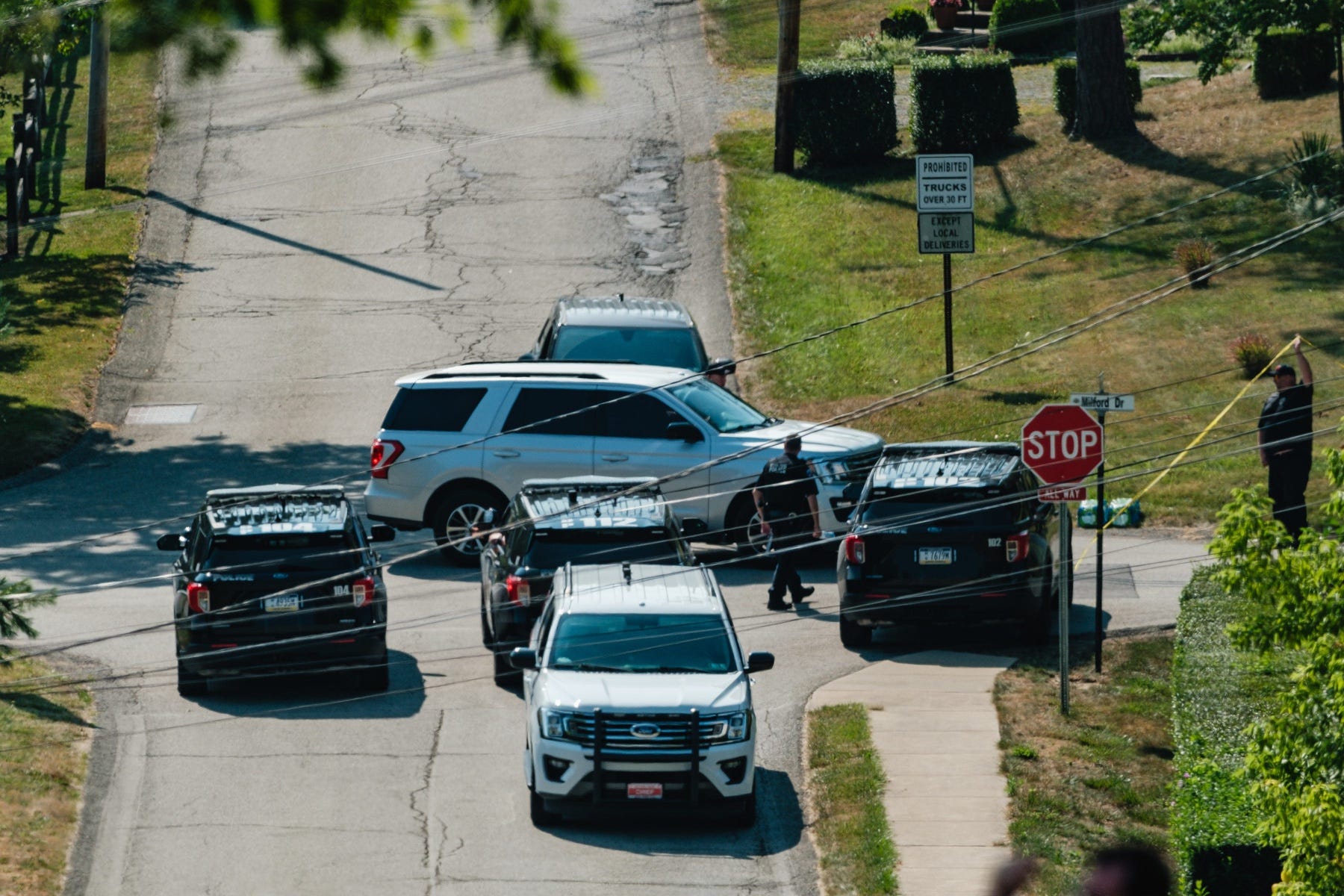 CBS Investigation looks into double-life of attempted Trump shooter ...