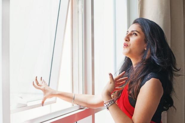 What time should I shut my windows to stop the heat? How to keep cool ...