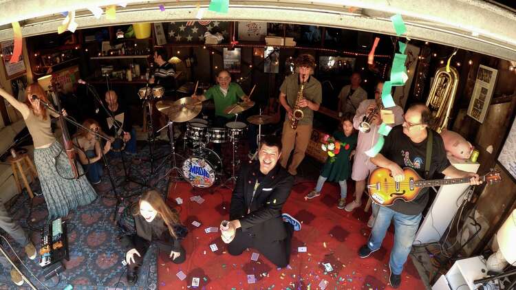 Final Alive at Five concert to move to rain location Thursday