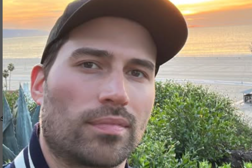 The Oval actor who accused Tyler Perry of sexual harassment in $260M ...