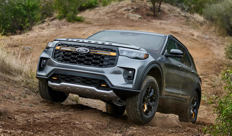 2026 Ford Explorer Pricing Makes It a Standout 3-Row SUV