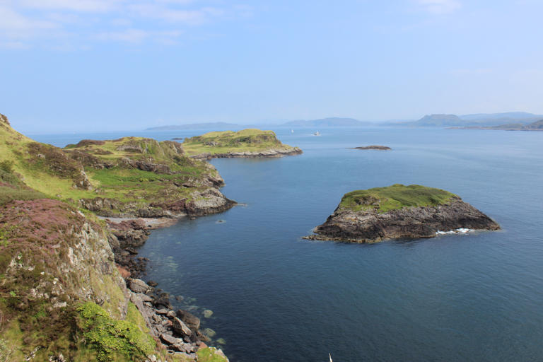 Scotland's last 'untouched' 90-acre private island Insh goes on sale ...