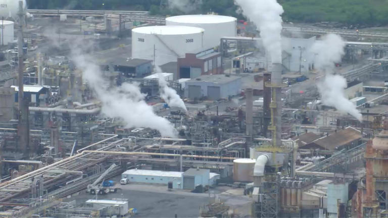 Power outage at Delaware County oil refinery causes strong odor ...