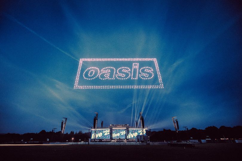 Stunning Oasis sign appears over Heaton Park as final countdown to gigs ...