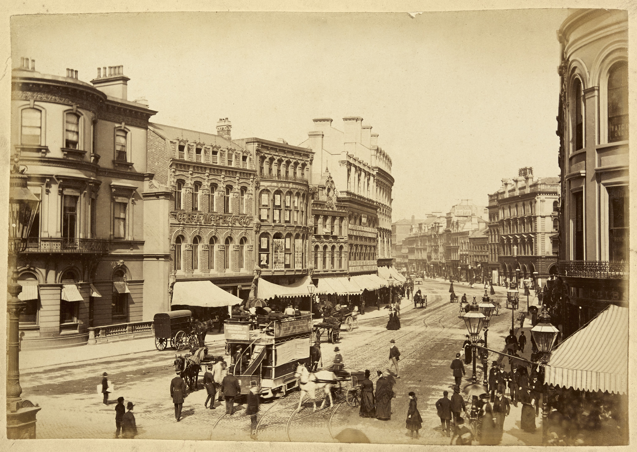 27 fascinating old photos taking you back more than 100 years around ...