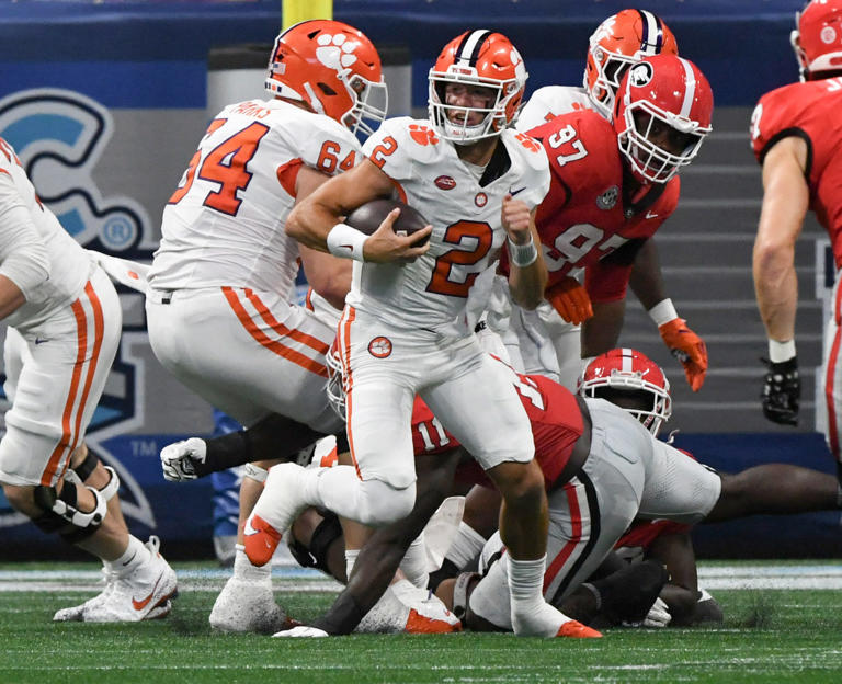 College Football 26 simulates who wins Heisman Trophy: Which player won ...