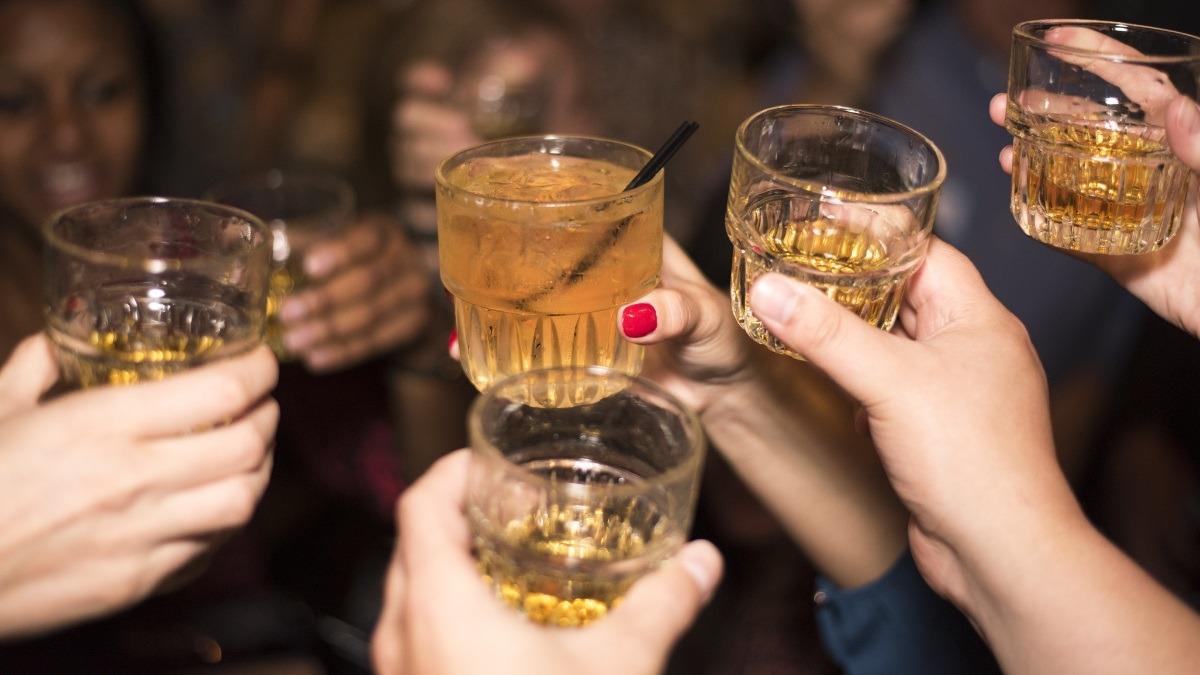 Spiked drinks: new awareness campaign on dangers with tips on how to ...
