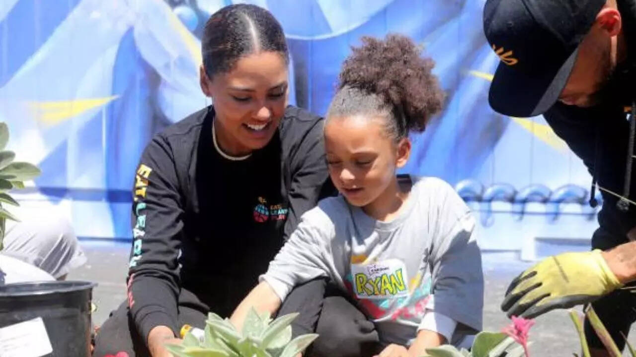 Stephen Curry's wife Ayesha Curry shares a sweet birthday message for ...