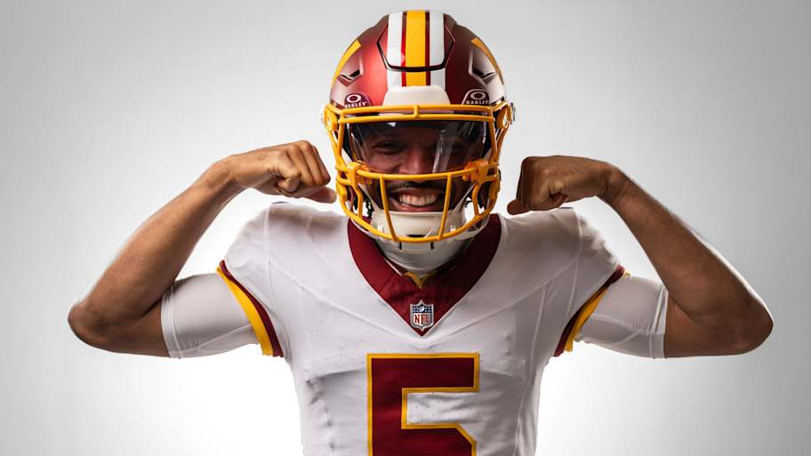 Commanders unveil new look with echoes of a storied past