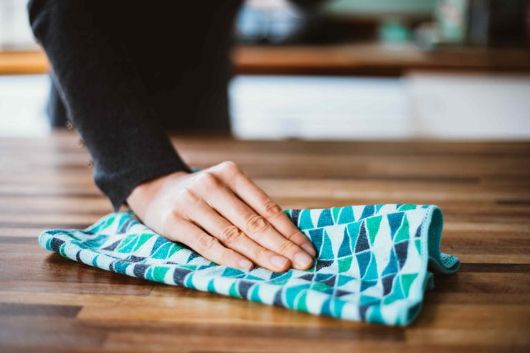 8 things cleaning pros say you should tackle every month—before they ...