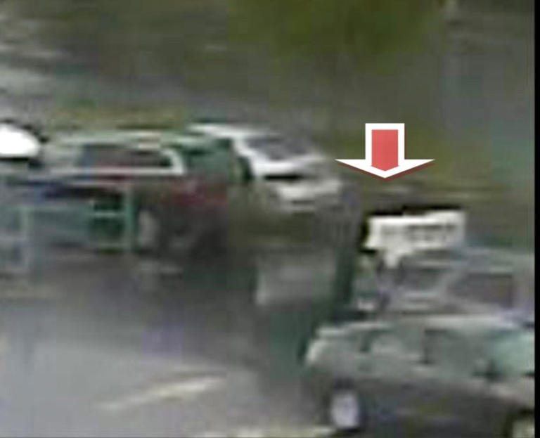 Suspects wanted after elderly victim in Adams County scammed out of $16,000