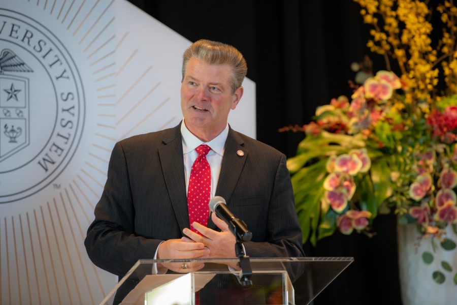 Texas Tech University System Chancellor announces retirement