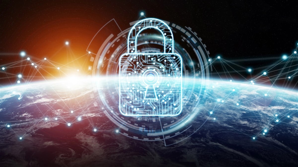 CrowdStrike vs. Cloudflare: Which Cybersecurity Stock Wins?