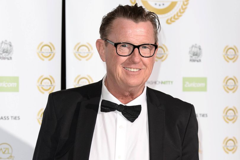 Coronation Street fans beg for Curly Watts' return after 22 years away ...