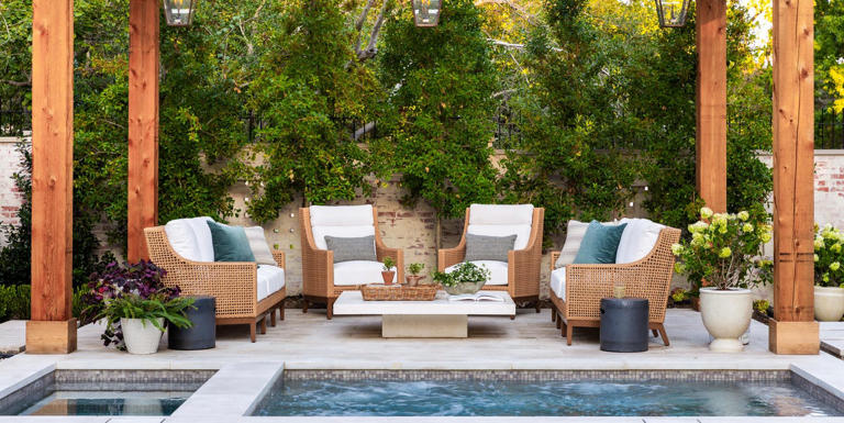 Experts Say "Wellness Yards" Are Trending—and Can SERIOUSLY Boost Your ...