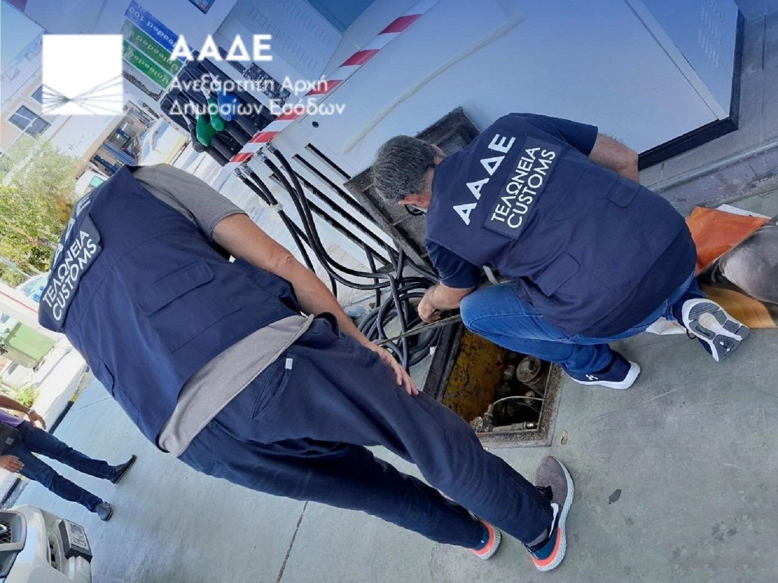 ΑΑΔΕ: Διετές "λουκέτο" σε 3 πρατήρια καυσίμων