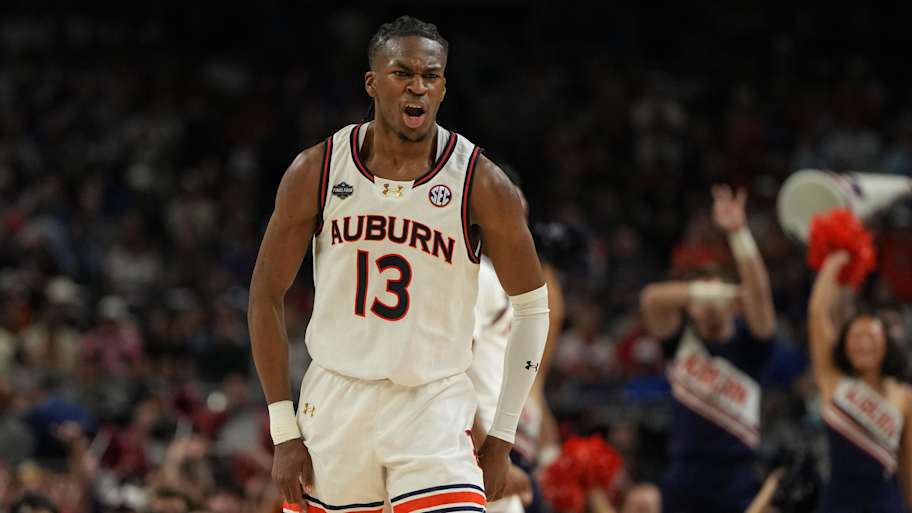 Former Auburn star steals the show in Cooper Flagg's NBA Summer League ...