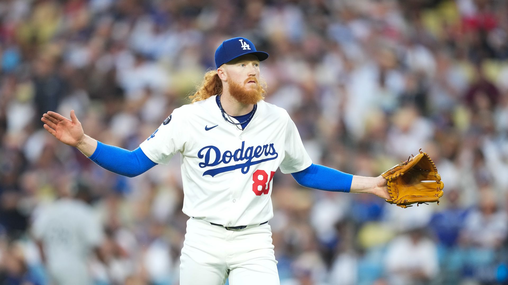 Dodgers limp into last series before break, at rival Giants