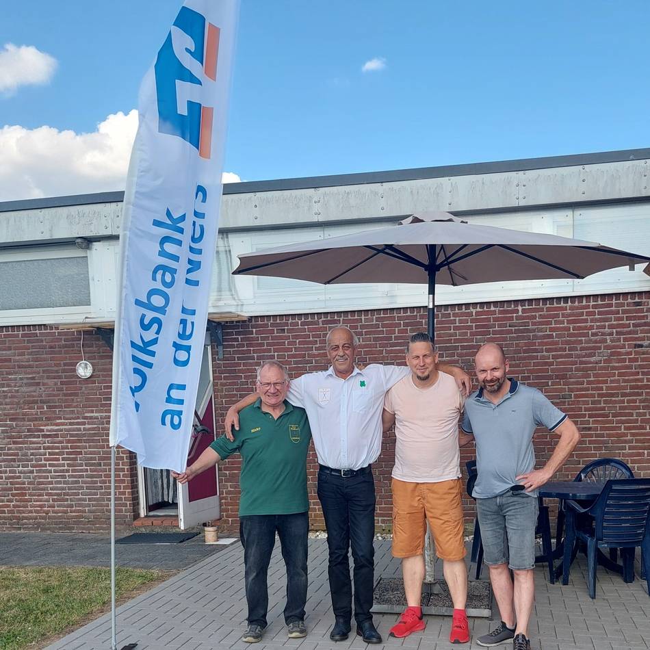 Billardverein Laubfrosch Kervenheim spendet nach Turnier