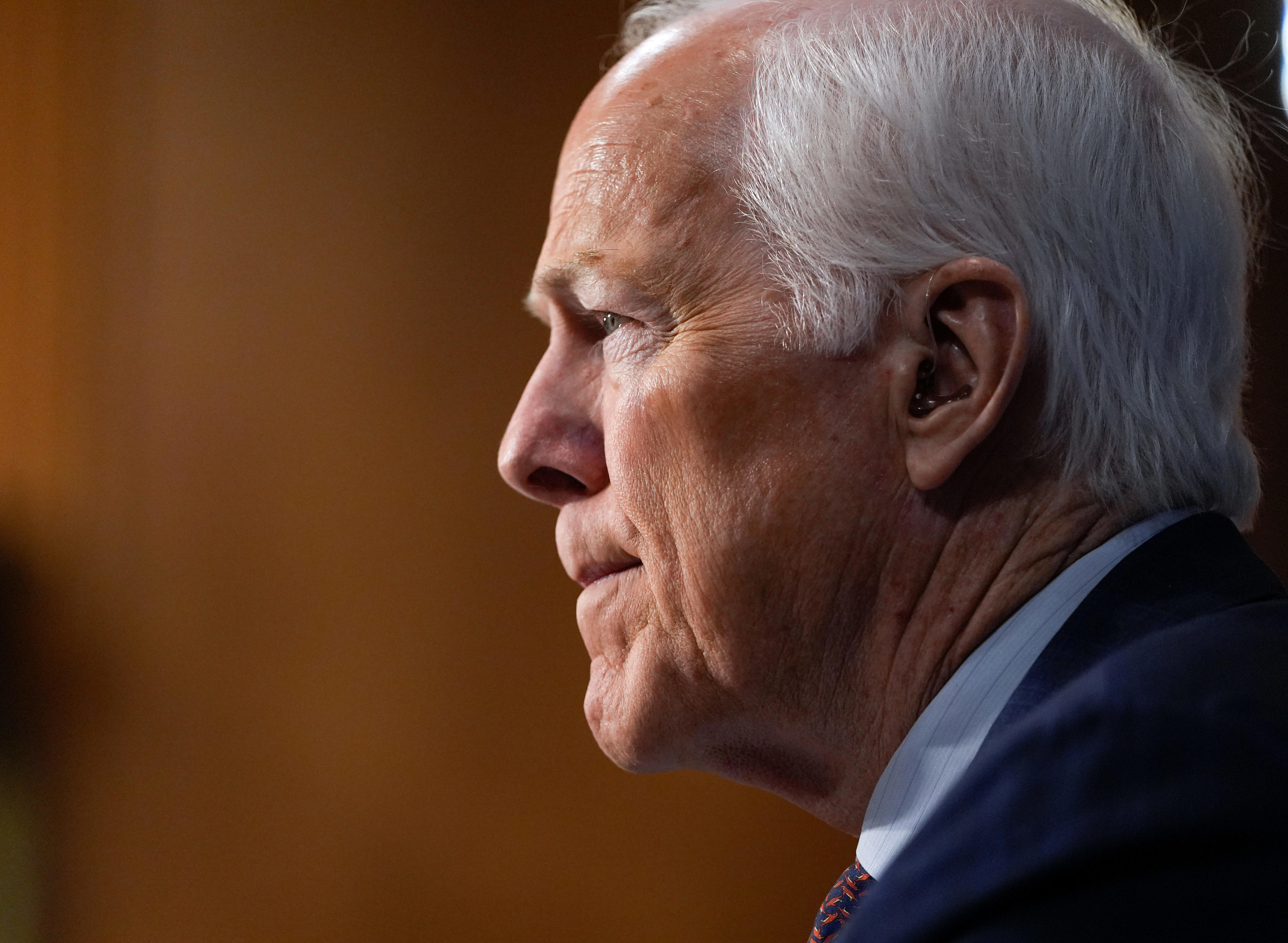 Voting opens in Cornyn-Paxton runoff as poll shows November risk