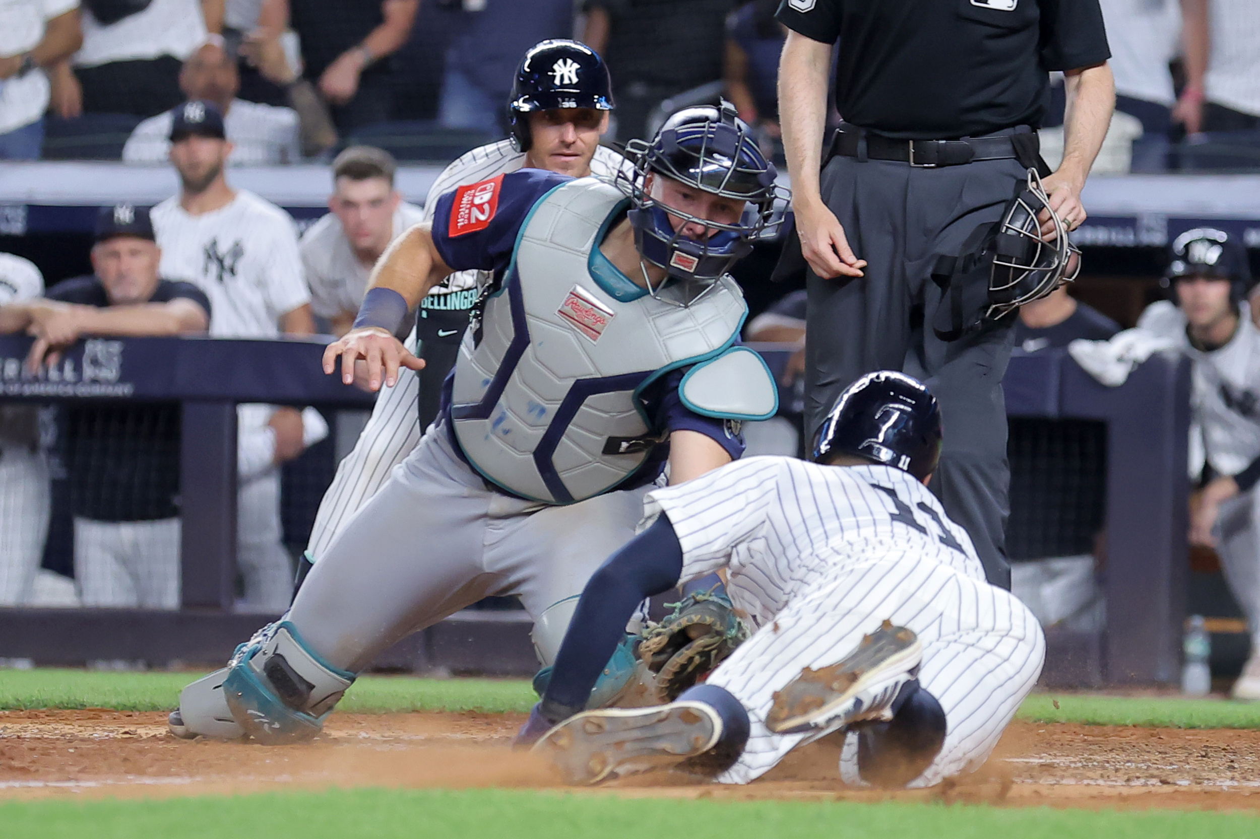 Anthony Volpe wins game for Yankees with amazing slide into home