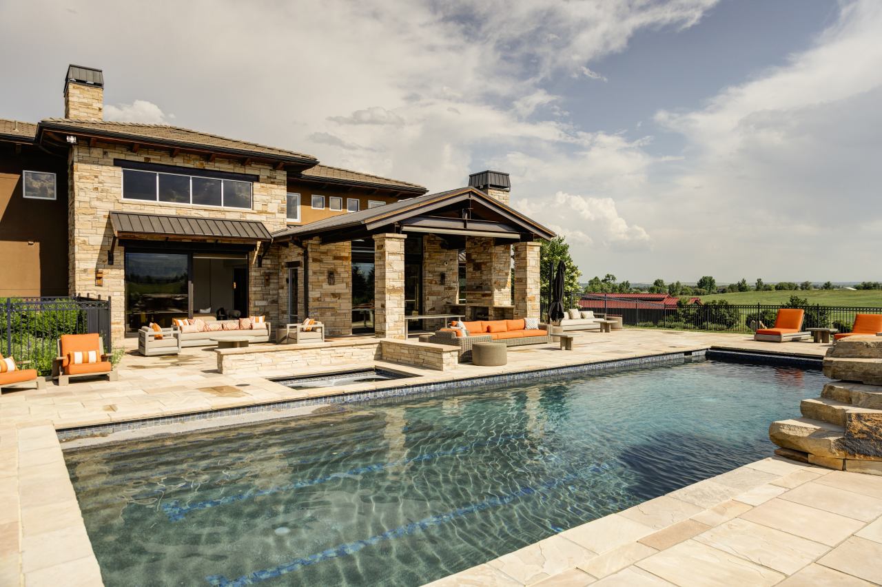 Gus King, Owner of Kentucky Derby Horse Publisher, Asks $25 Million for ...