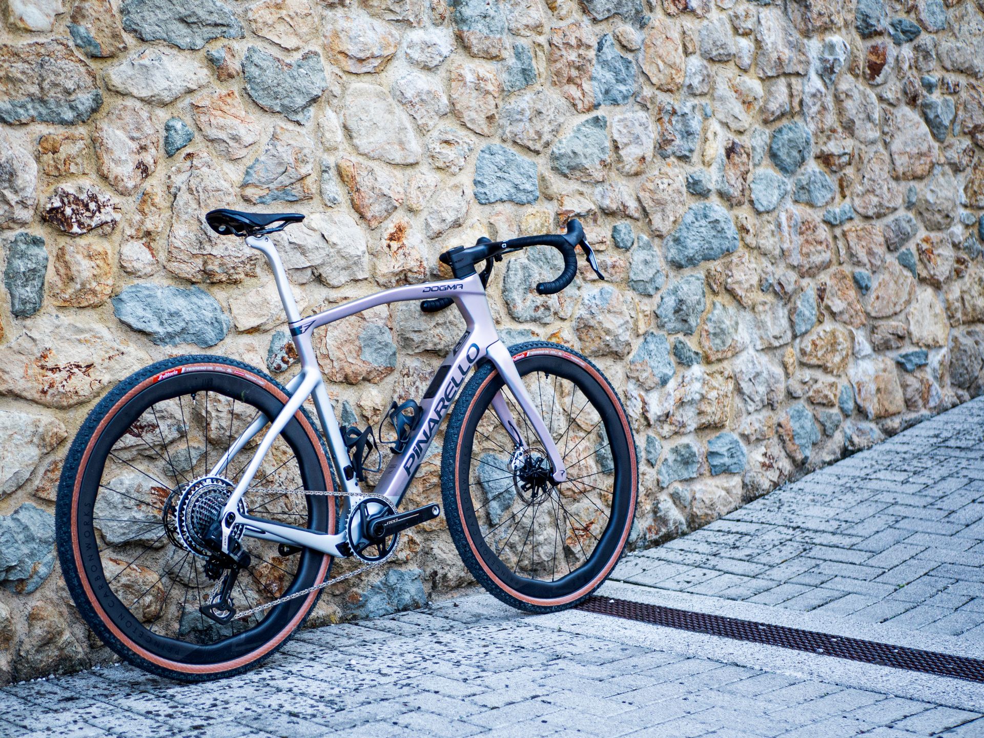 Pinarello takes Dogma off-road with new GR race bike, transitions ...