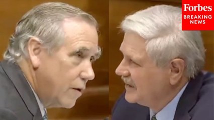 'I'm Admiring Your Work': Confusion Over Bill Makes Jeff Merkley And ...