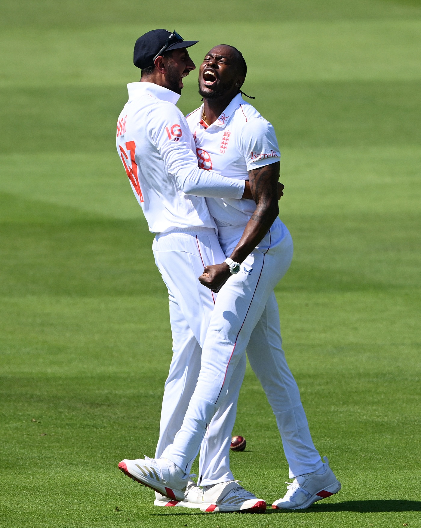 India move past Archer's first-over strike upon Test return