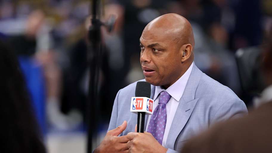 Charles Barkley Reacts To Los Angeles Lakers Latest Signing
