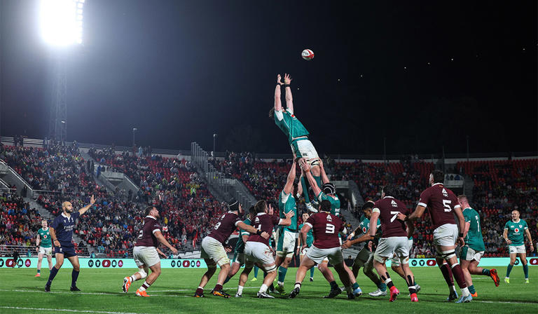 The battle of the blindsides: Ryan Baird vs Pieter-Steph du Toit is ...