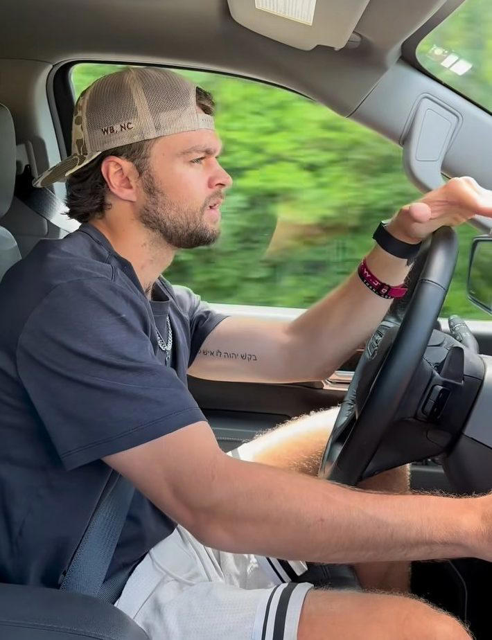 Country star Conner Smith charged after fatal crash