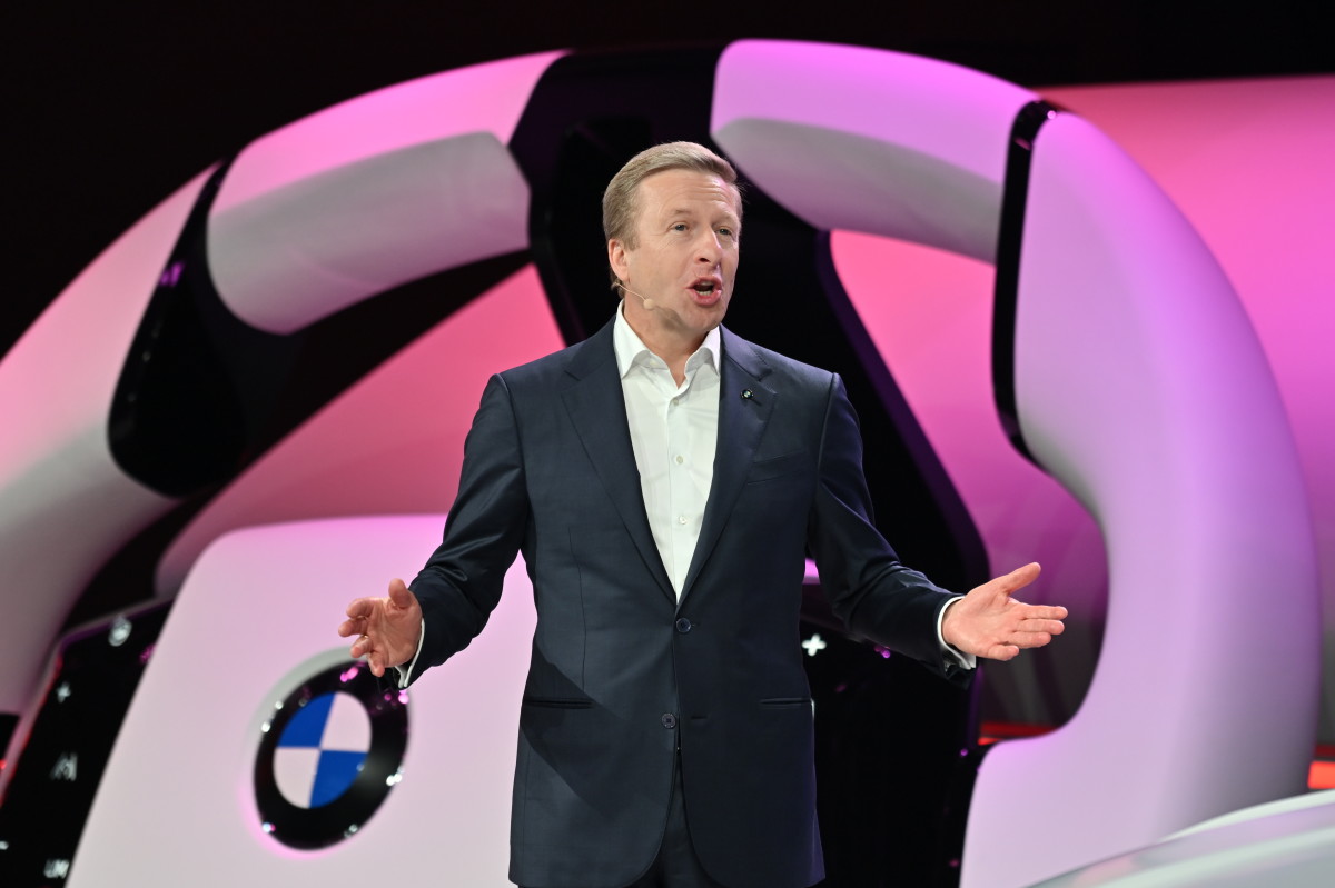 BMW’s CEO Is Hopeful for a Favorable US-EU Auto Trade Agreement