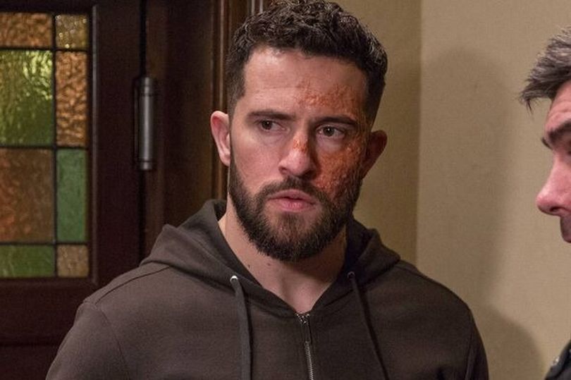 Emmerdale star Mike Parr welcomes baby with girlfriend and confirms ...