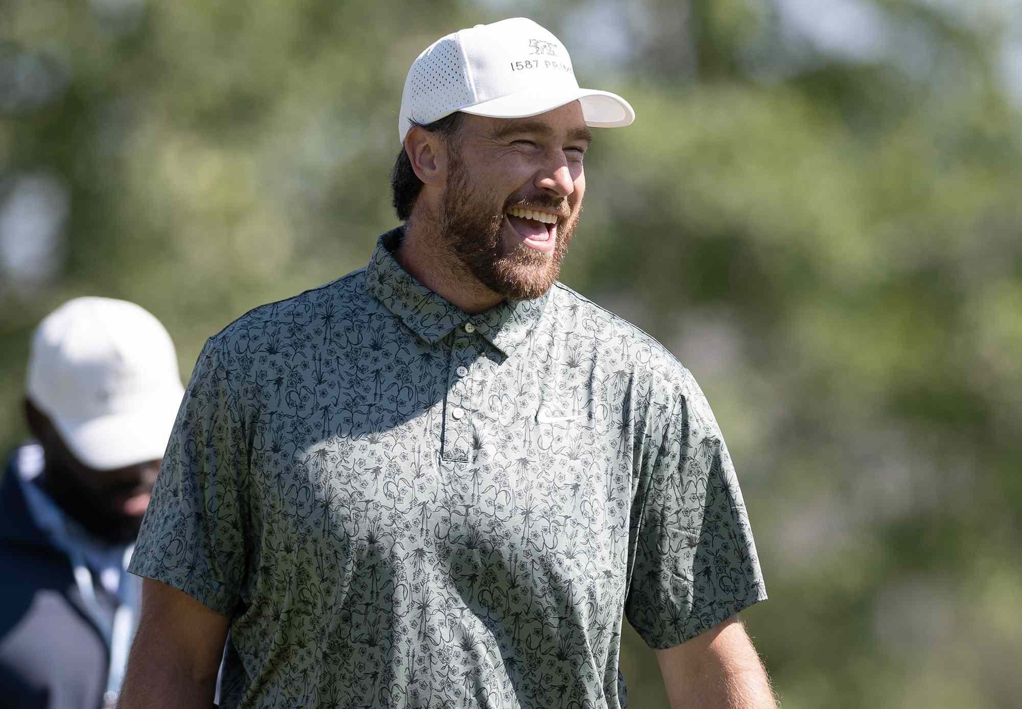 Travis Kelce Can't Stop Laughing as Brother Jason Is Introduced as a ...