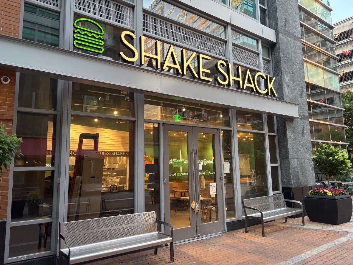 Shake Shack Opening Date Set At Reston Town Center