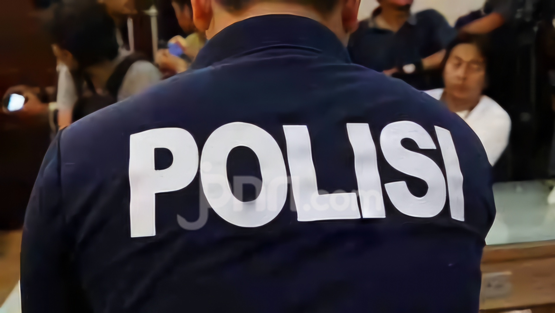 Menteri Hukum pertimbangkan membuat aturan polisi pakai kamera badan