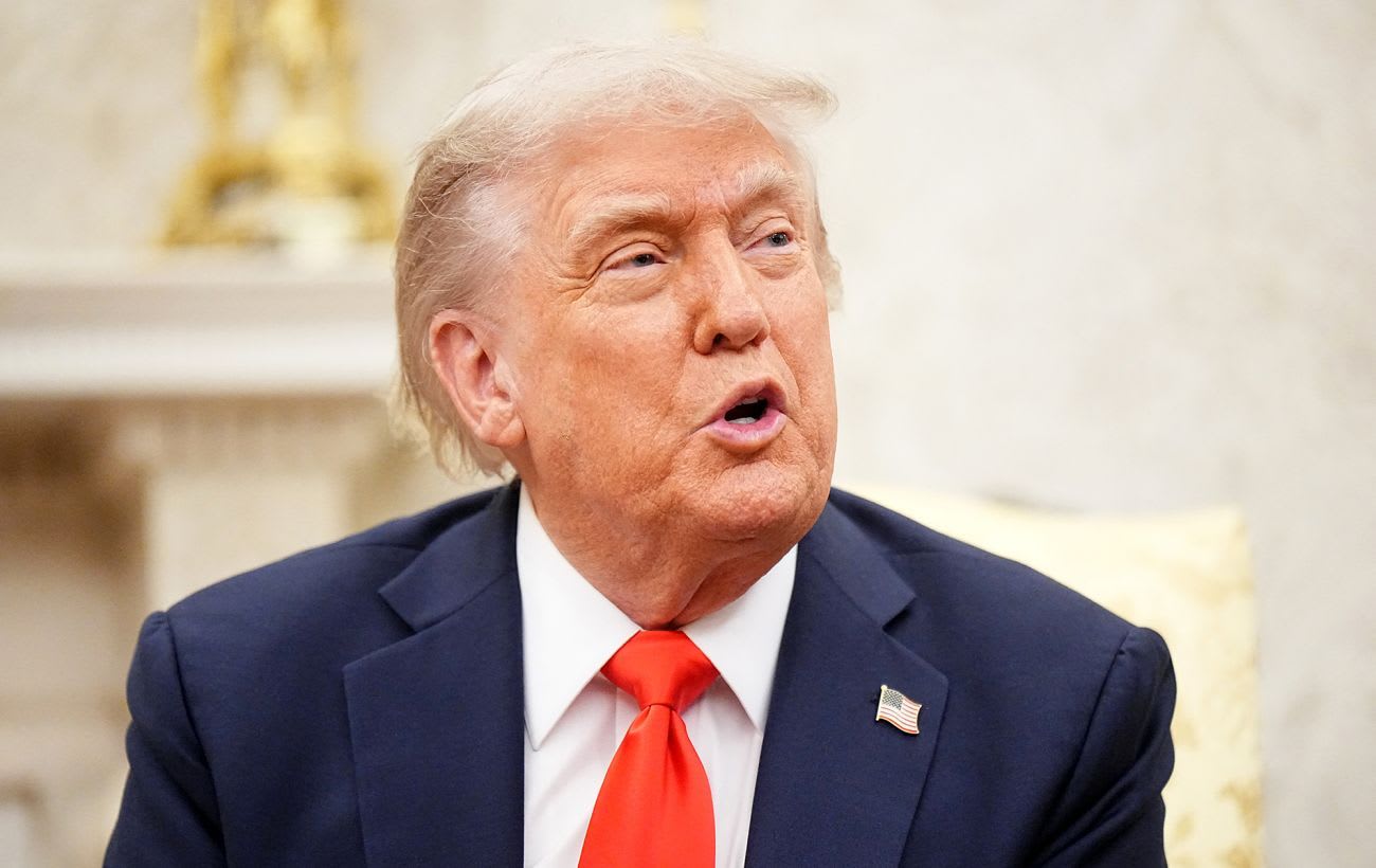 Trump considering massive new aid package for Ukraine – Politico