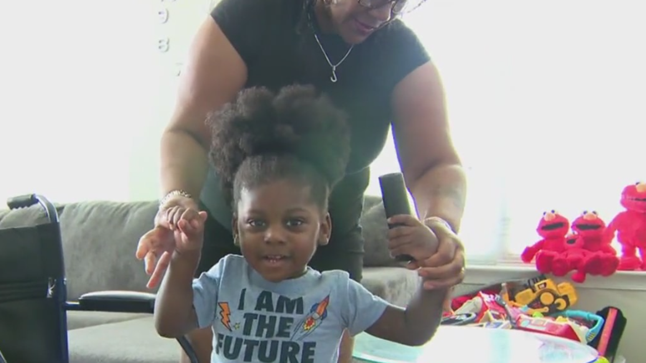 Family of toddler who survived fall from 15th floor balcony speaks out ...