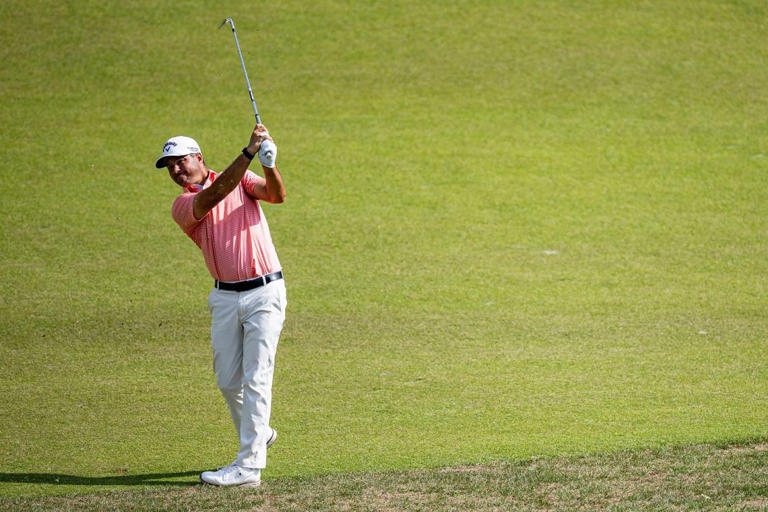 Which Kentucky golfers made the cut at the PGA Tour's ISCO Championship?