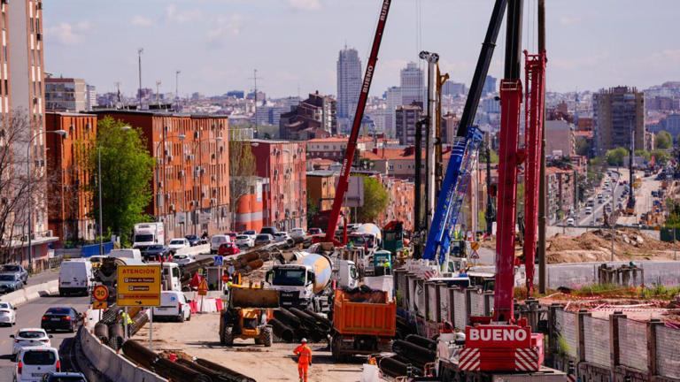 De Madrid al cielo pasando por un atasco: las obras que han convertido ...
