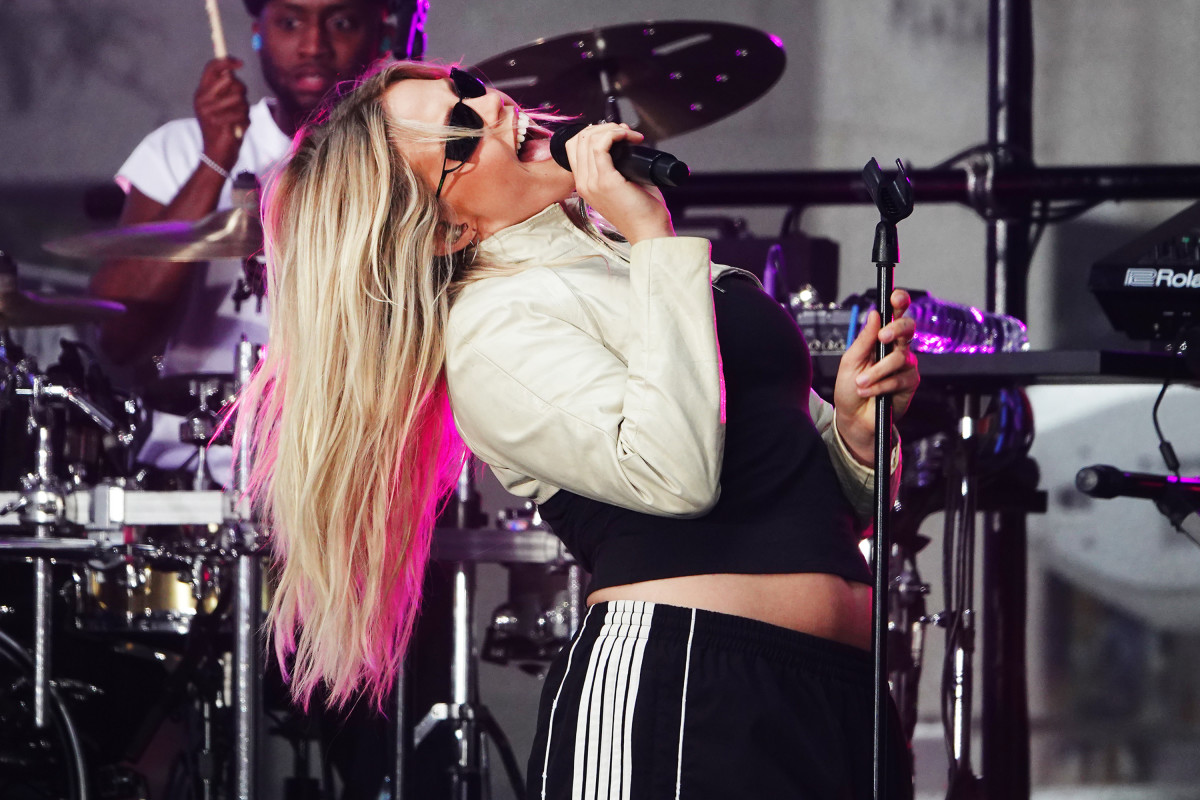 Renee Rapp Pays Homage to Popular '60s Singer in New Post