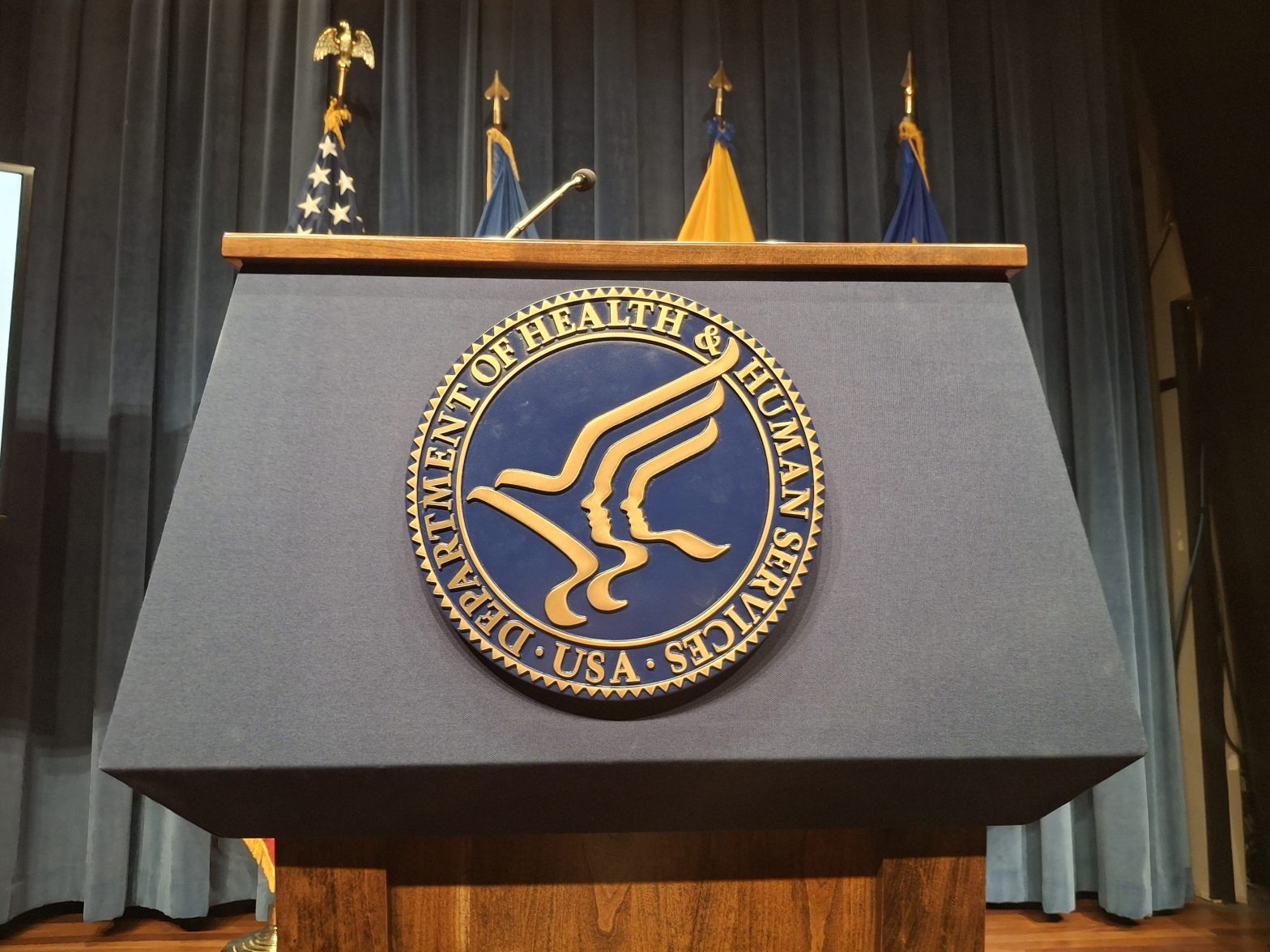 HHS Bans Undocumented Immigrants From Head Start, Other Taxpayer-Funded ...