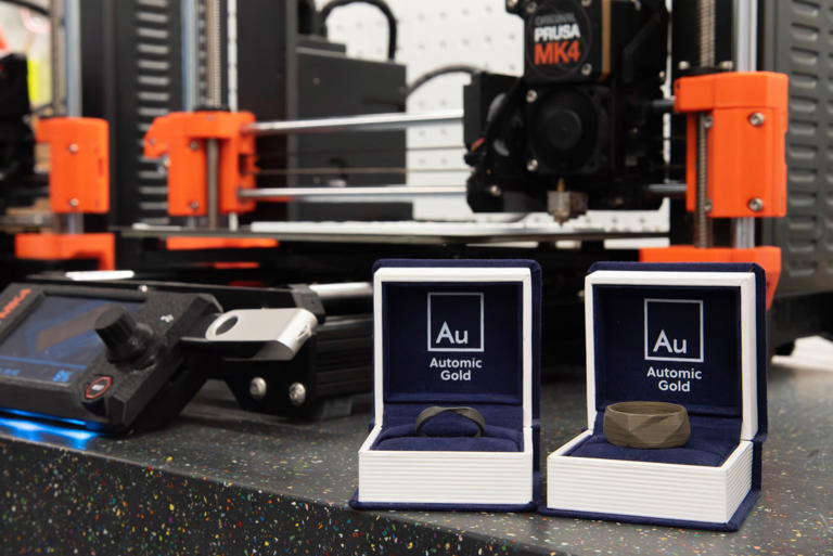 Arlington Couple To Tie Knot Saturday At Central Library