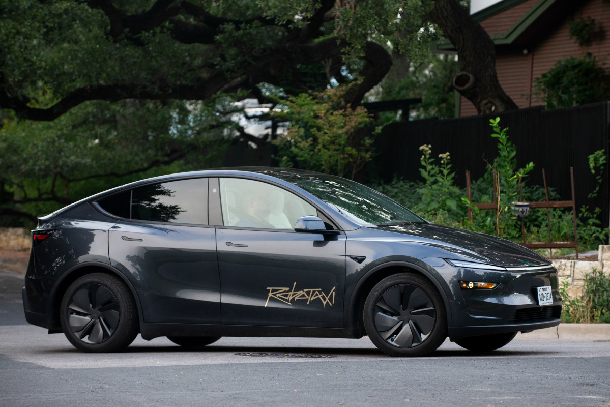 Congress moves to fast-track self-driving cars without steering wheels