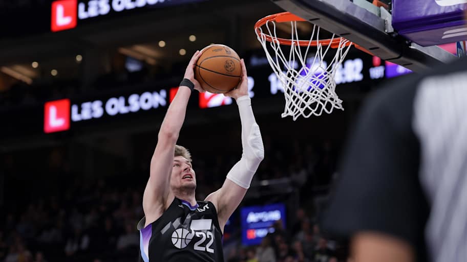 WATCH: Kyle Filipowski’s Dunk Highlights Huge First Quarter for Utah Jazz