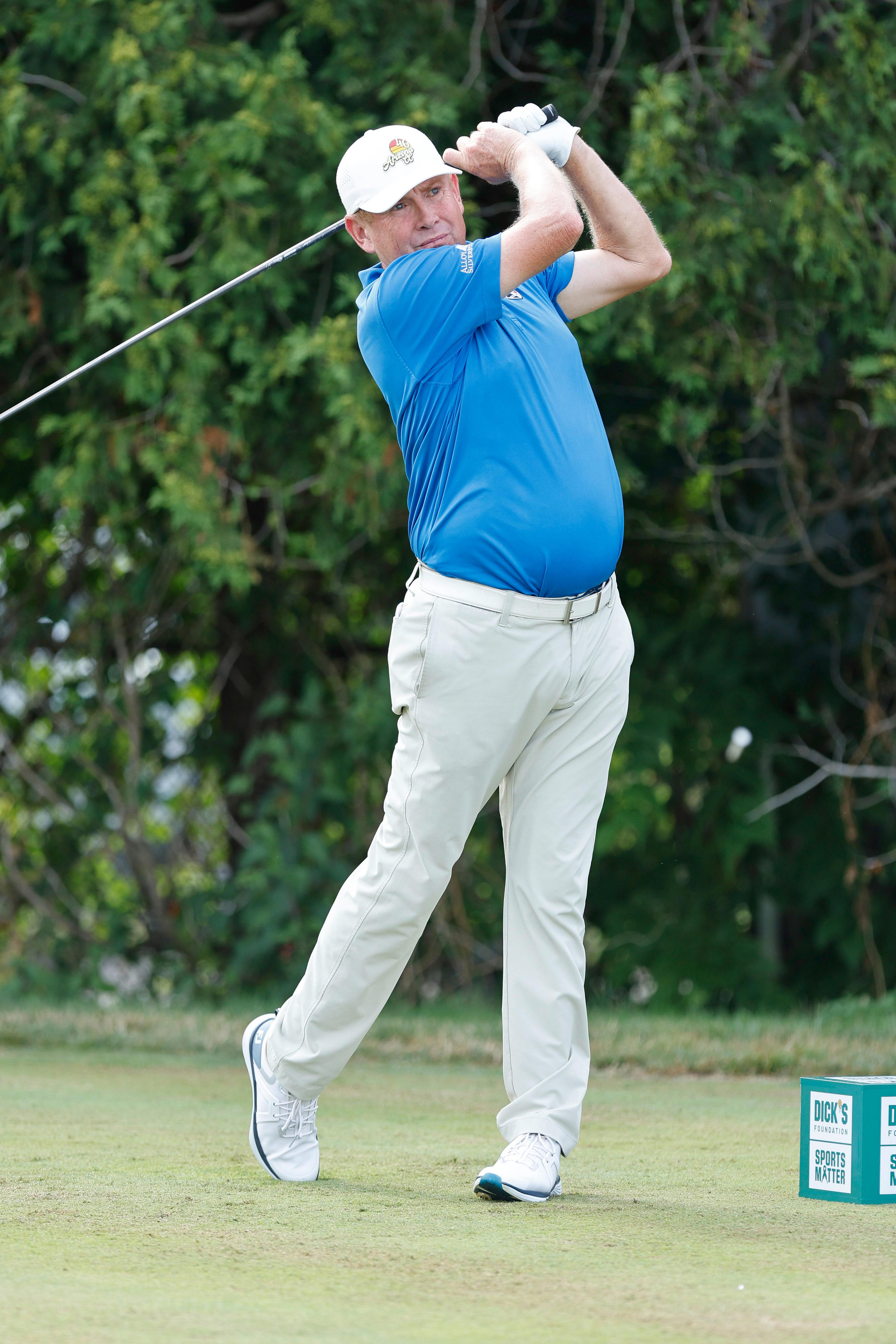 Steve Allan, Jeff Sluman put together confident first rounds at Dick’s Open