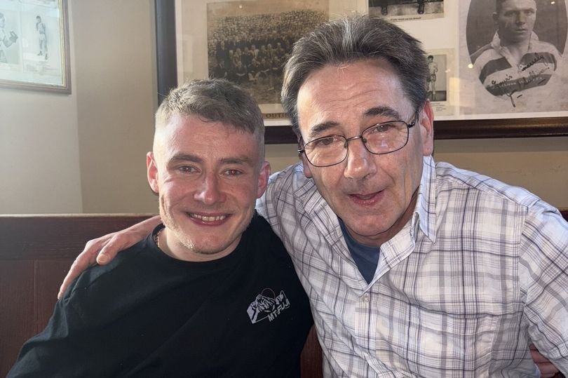 Oasis fan feelin' supersonic after meeting man who saved his life ...
