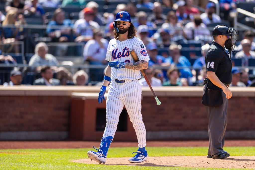 Jesse Winker lands on IL again with back injury just days after ...